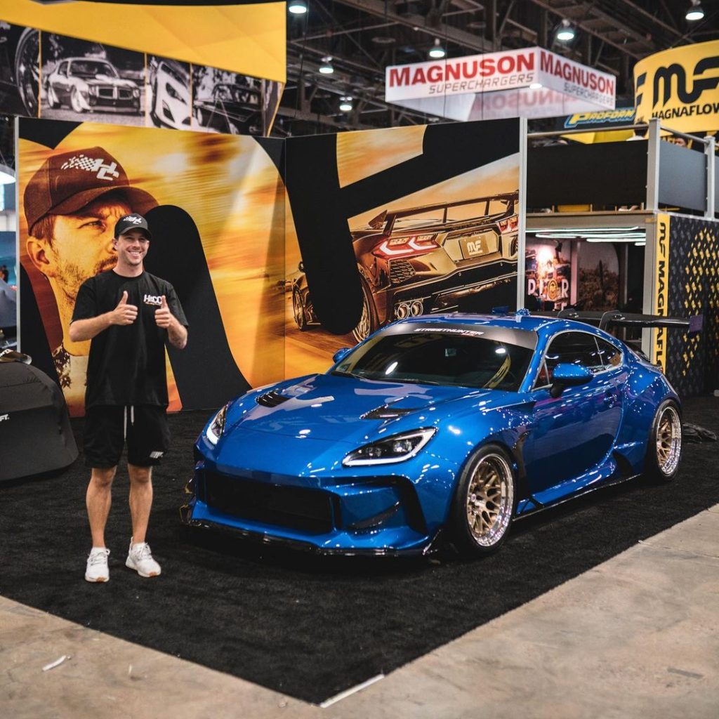 Who is Youtuber TJ Hunt? His Age, Girlfriend & More