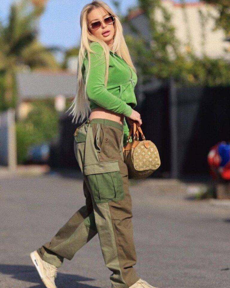 Who is Internet Personality Tana Mongeau? Her Boyfriend, Age