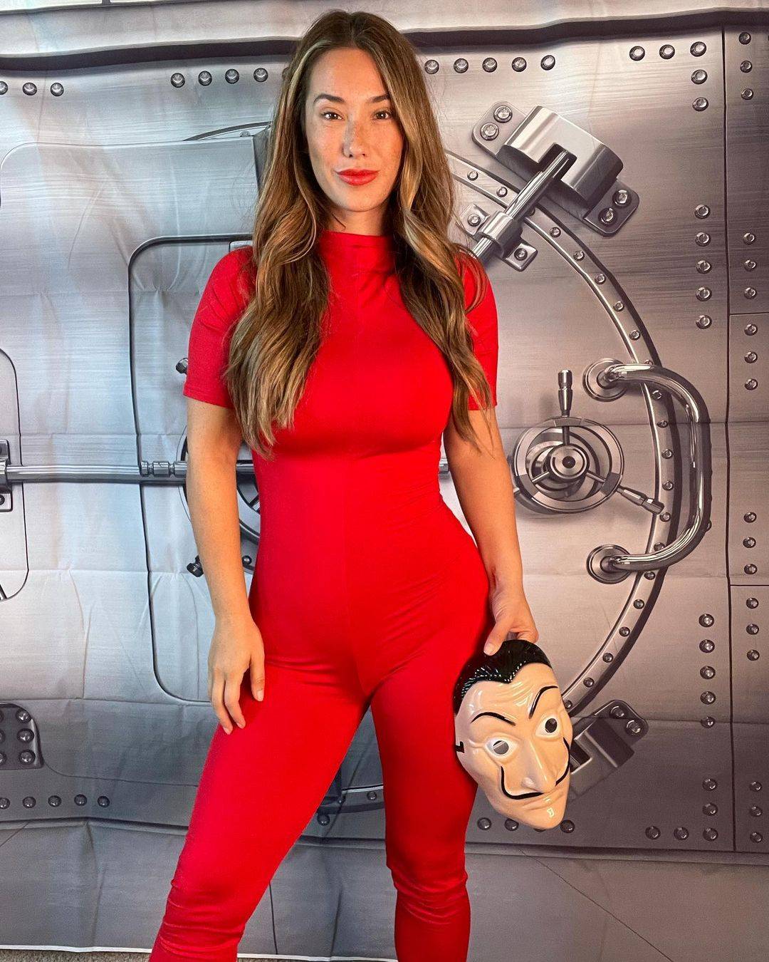 Who is Adult Actress, Model & Social Media Star Eva Lovia?