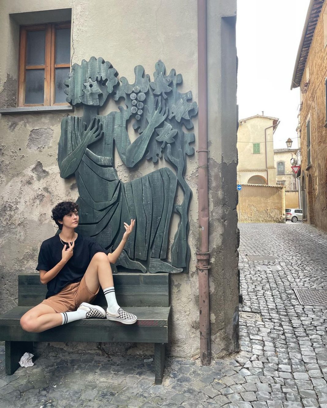 Katie Findlay Biography | Canadian Actor Career & Life Story